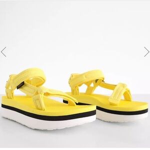 Teva | Shoes | Teva Flatform Universal Mesh Sandal Yellow Size 8 | Poshmark